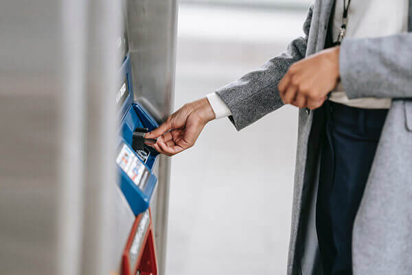 Entrust Sigma DS4 Printer | Financial ID Card Printer